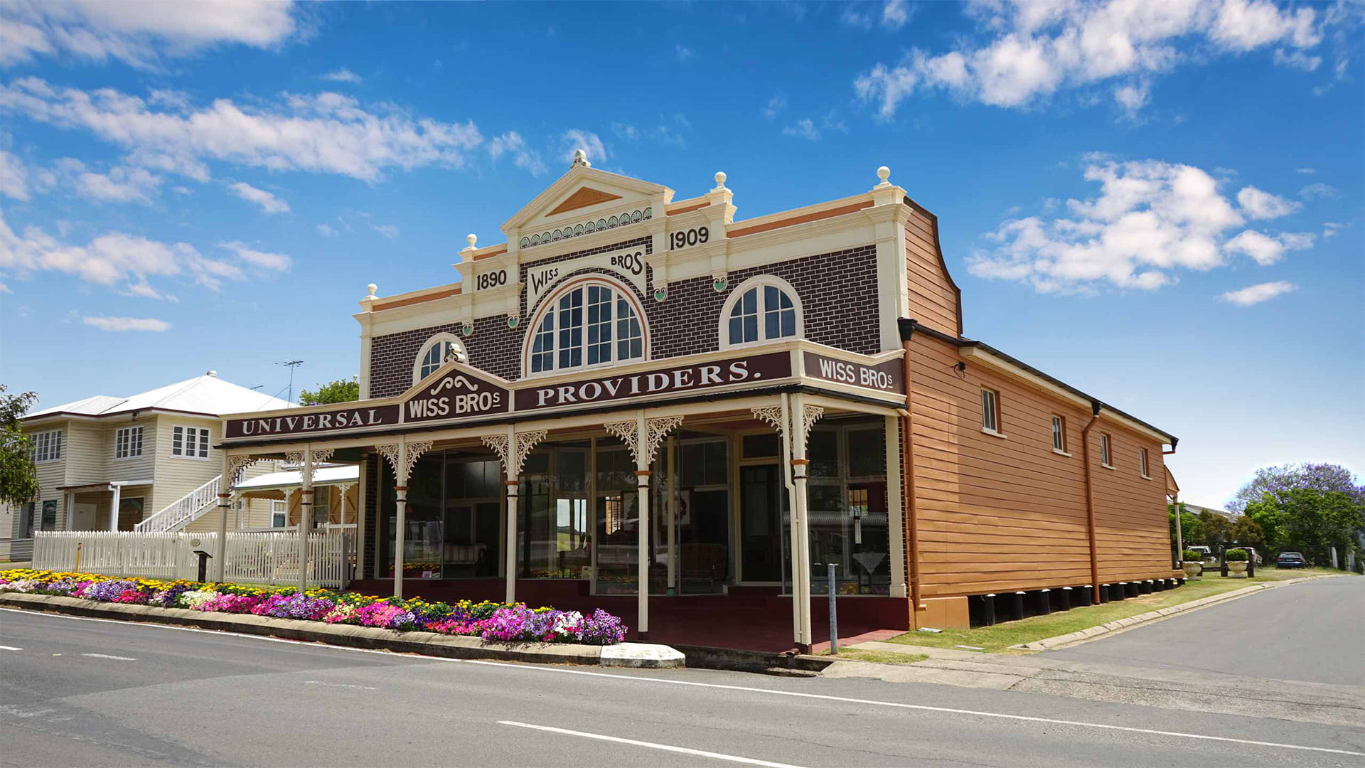 Black Hall Kalbar | Historic Kalbar Wedding Venue